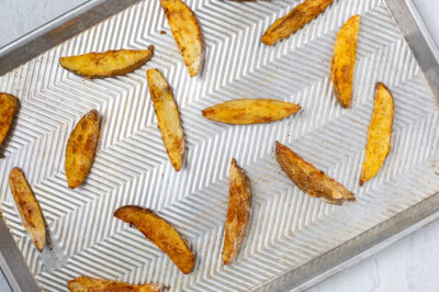 Baked Copycat Jojo Potatoes - Seasoned Potato Wedges