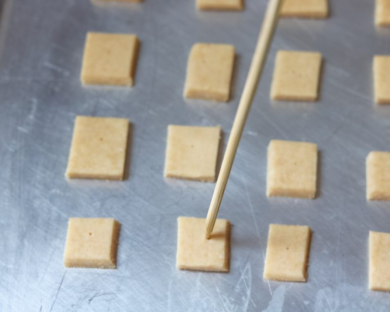 Homemade Cheez-Its
