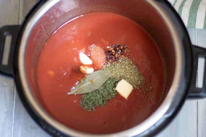 Easy Instant Pot Spaghetti Sauce | A Mind "Full" Mom
