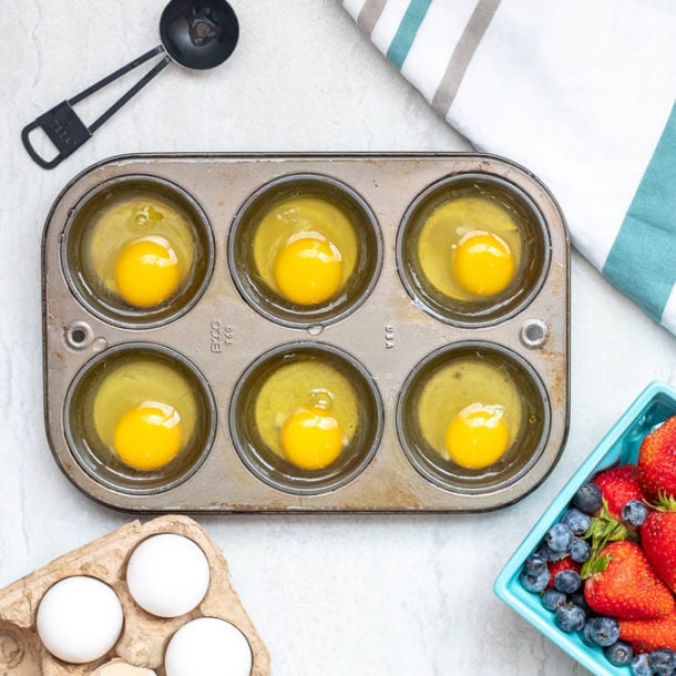 Easy Oven Poached Eggs (The EASIEST Method}