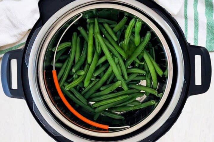 Instant Pot Green Beans {Easy + Fail-Proof Recipe}