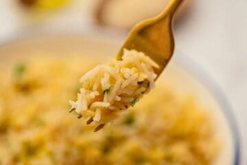 Easy Orzo Rice Pilaf Recipe {Homemade Rice-A-Roni}